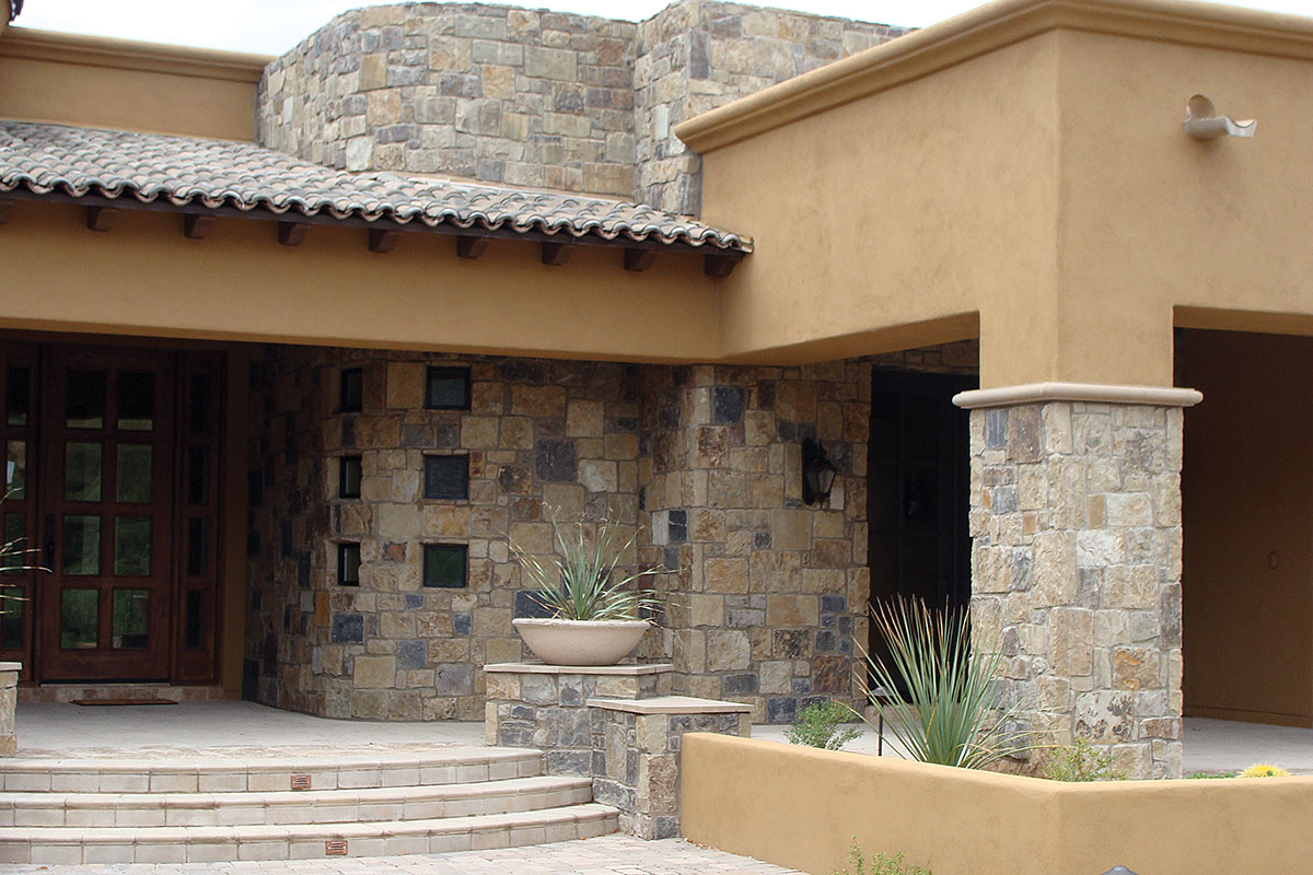 The Blend Collection | Natural Stone Veneer | Apache Stone